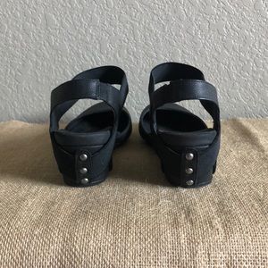 Ruff Hewn | Shoes | Ruffhewn Claire Black Wedge | Poshmark
